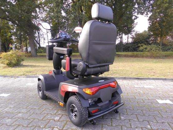 Invacare Comet Pro